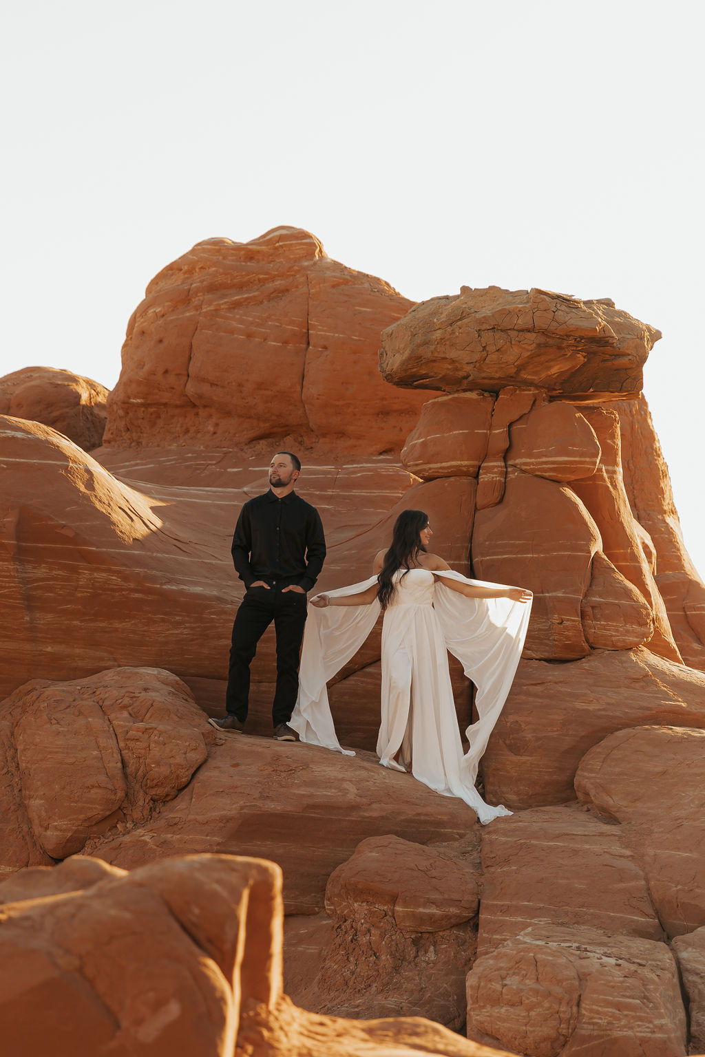 Desert of Utah Elopement at Sunrise - jessielynphotography.com