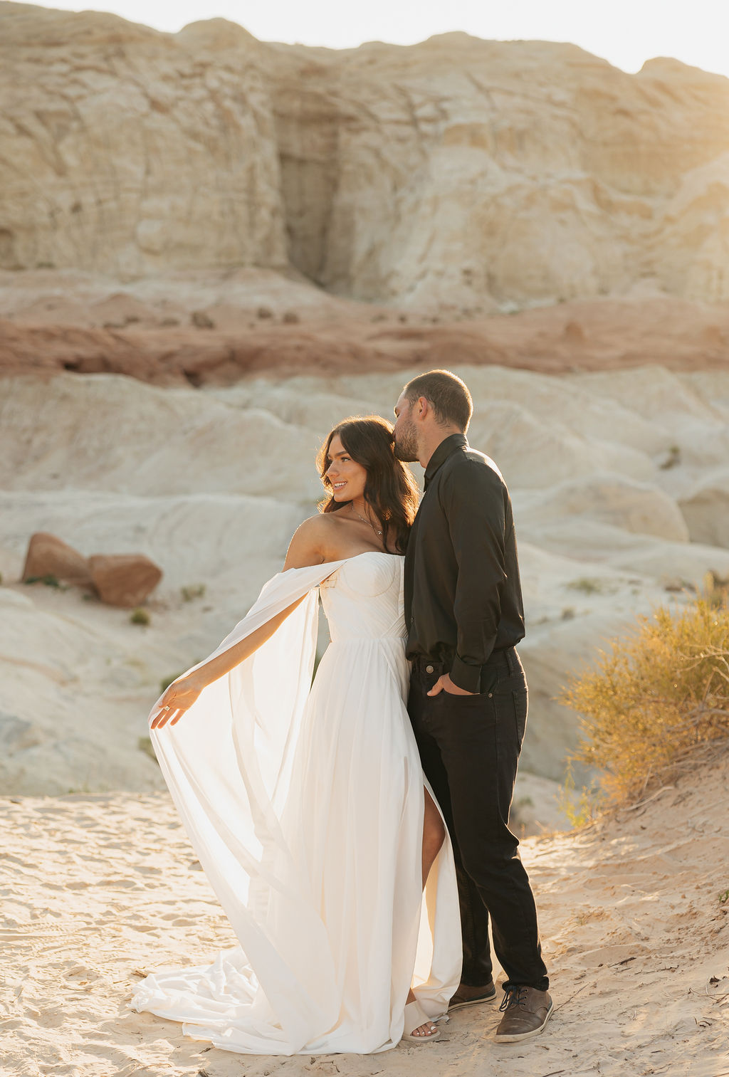 Desert of Utah Elopement at Sunrise - jessielynphotography.com